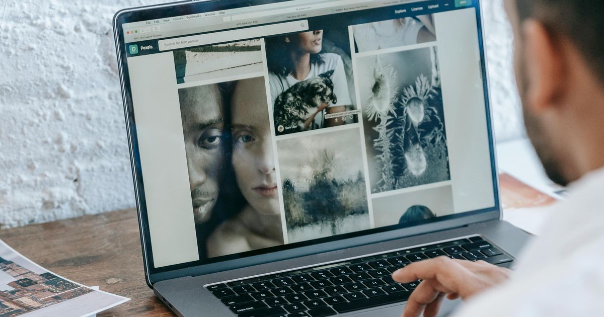 Practical Applications of AI in Reverse Image Search: From Brand ...
